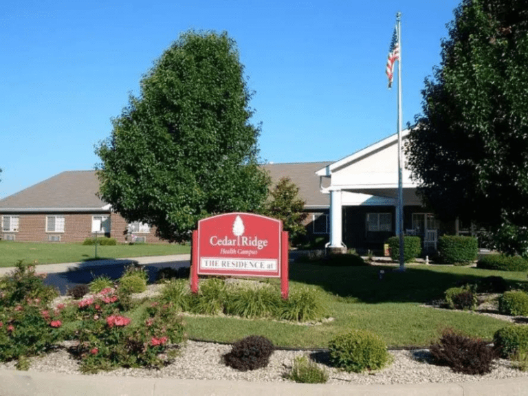Senior Care | Cynthiana, Kentucky | Cedar Ridge Health Campus
